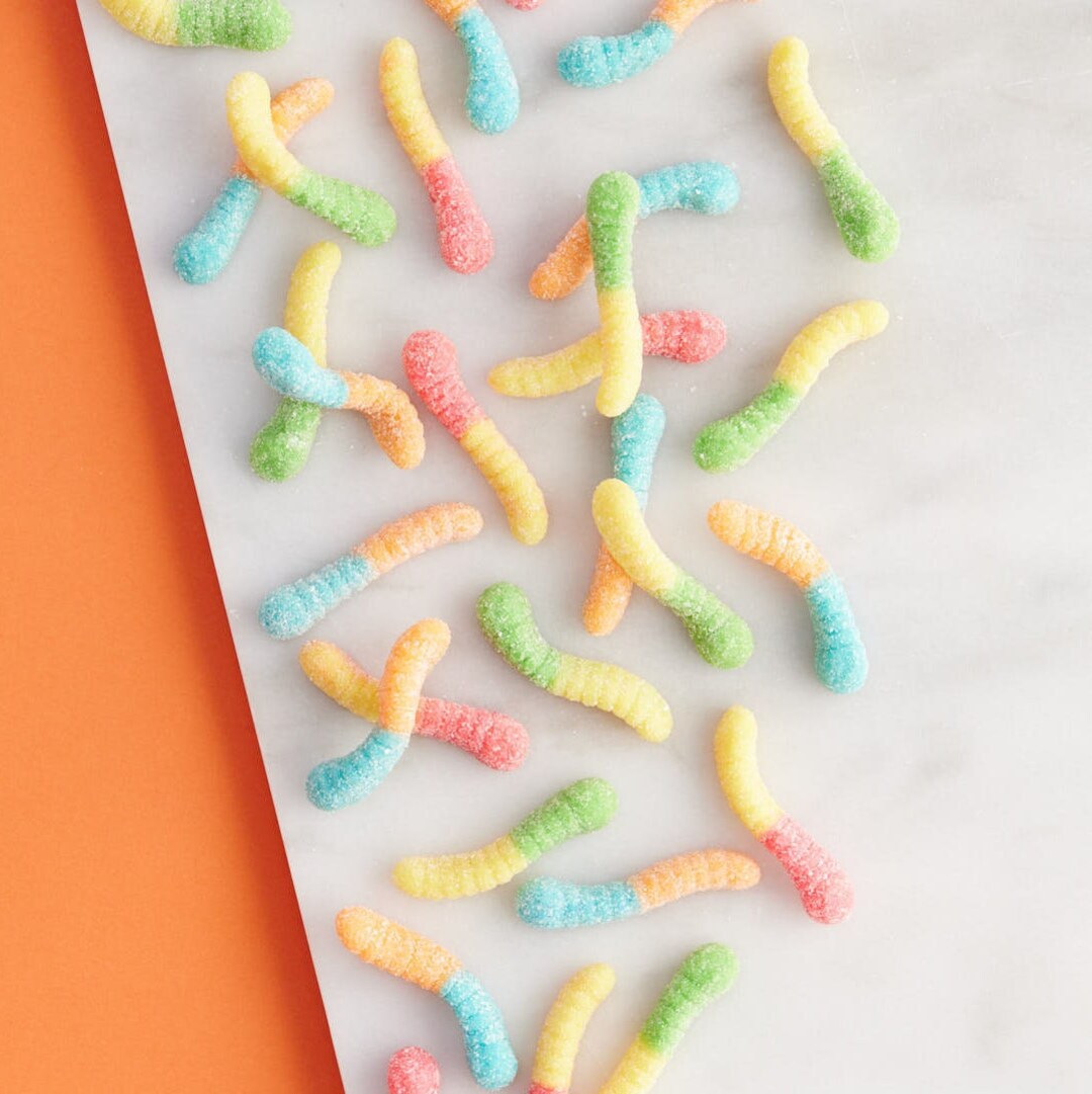 Sour Gummi Worms – 1 Lb. - Fruity Chewy Candy, Sweet & Tangy Gummies ...