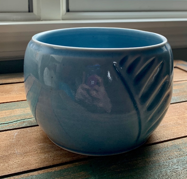 Wheel Thrown Porcelain Pottery Bowl With Carved Decorative Accent - Etsy