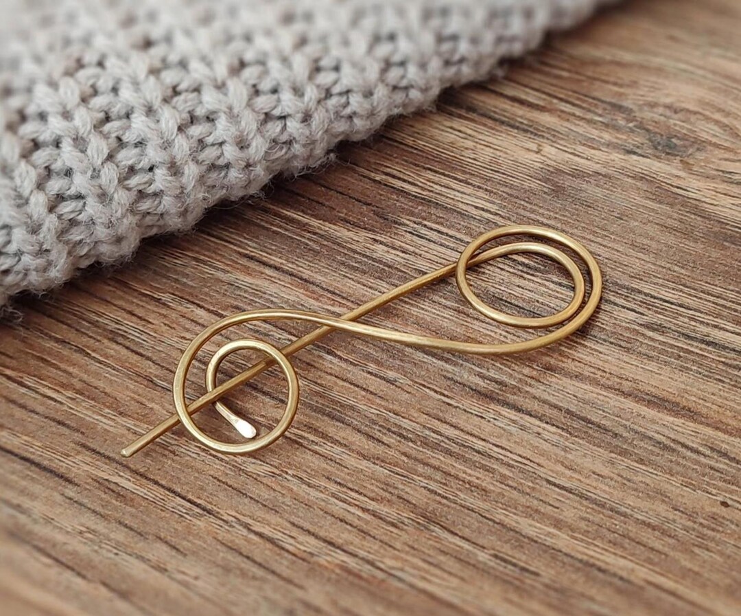 Minimalist Brass Scarf Pin: Handcrafted Wire Wrap Brooch - Etsy