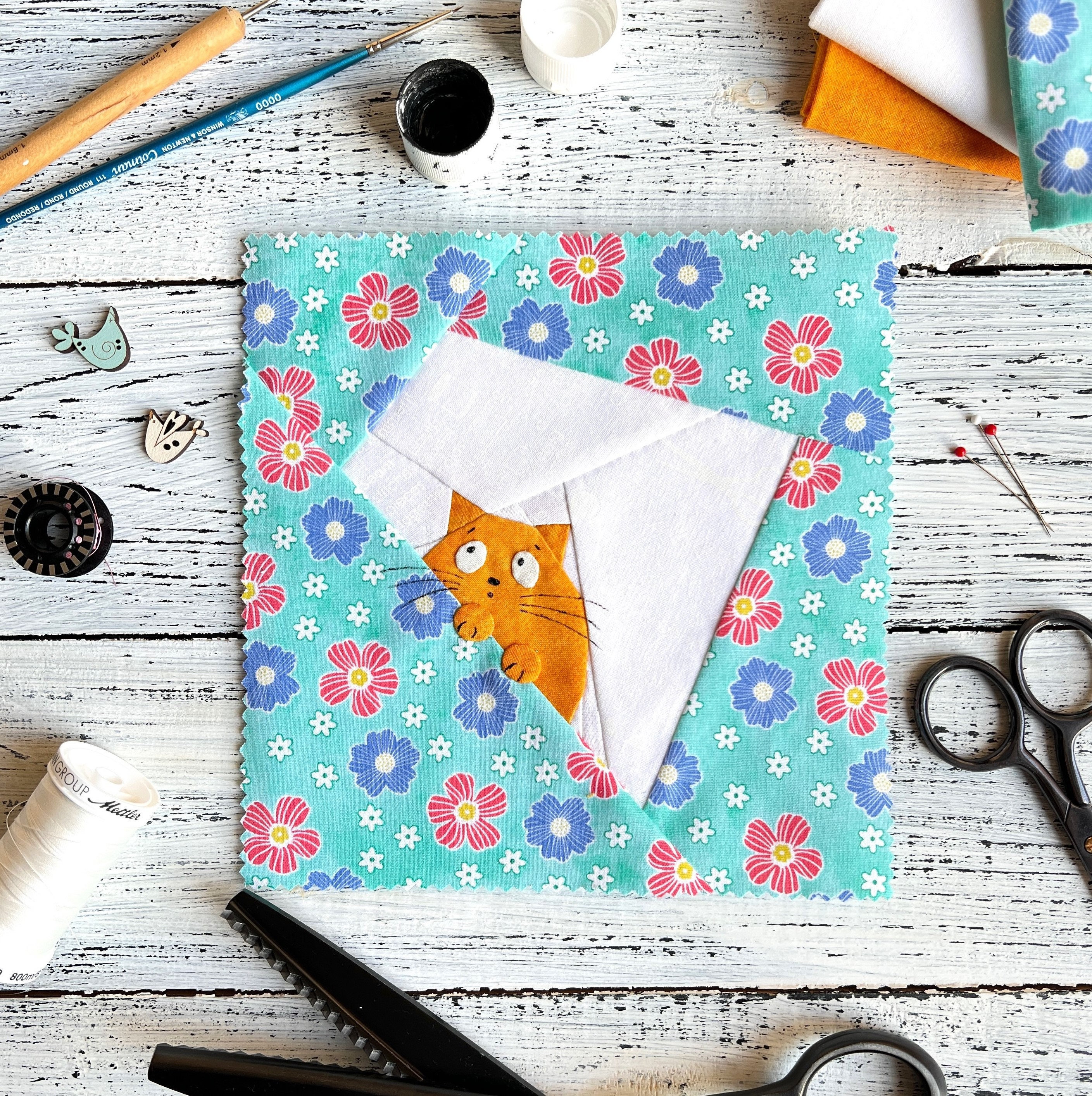 Ginger Cat Peek-a-boo Quilt BLOCK Pattern - Cat Quilt Pattern - Etsy