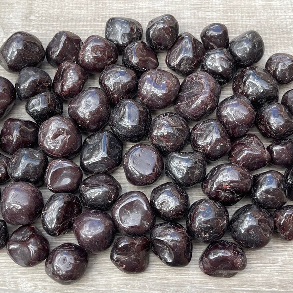 Tumbled Garnet - Etsy