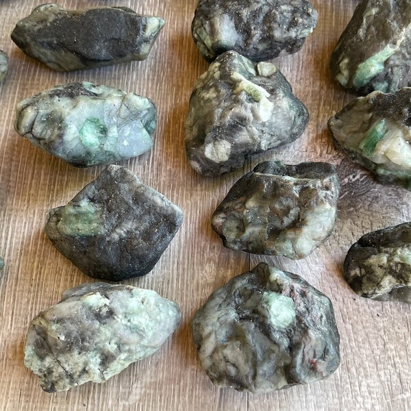 Raw Emerald Stone - Etsy