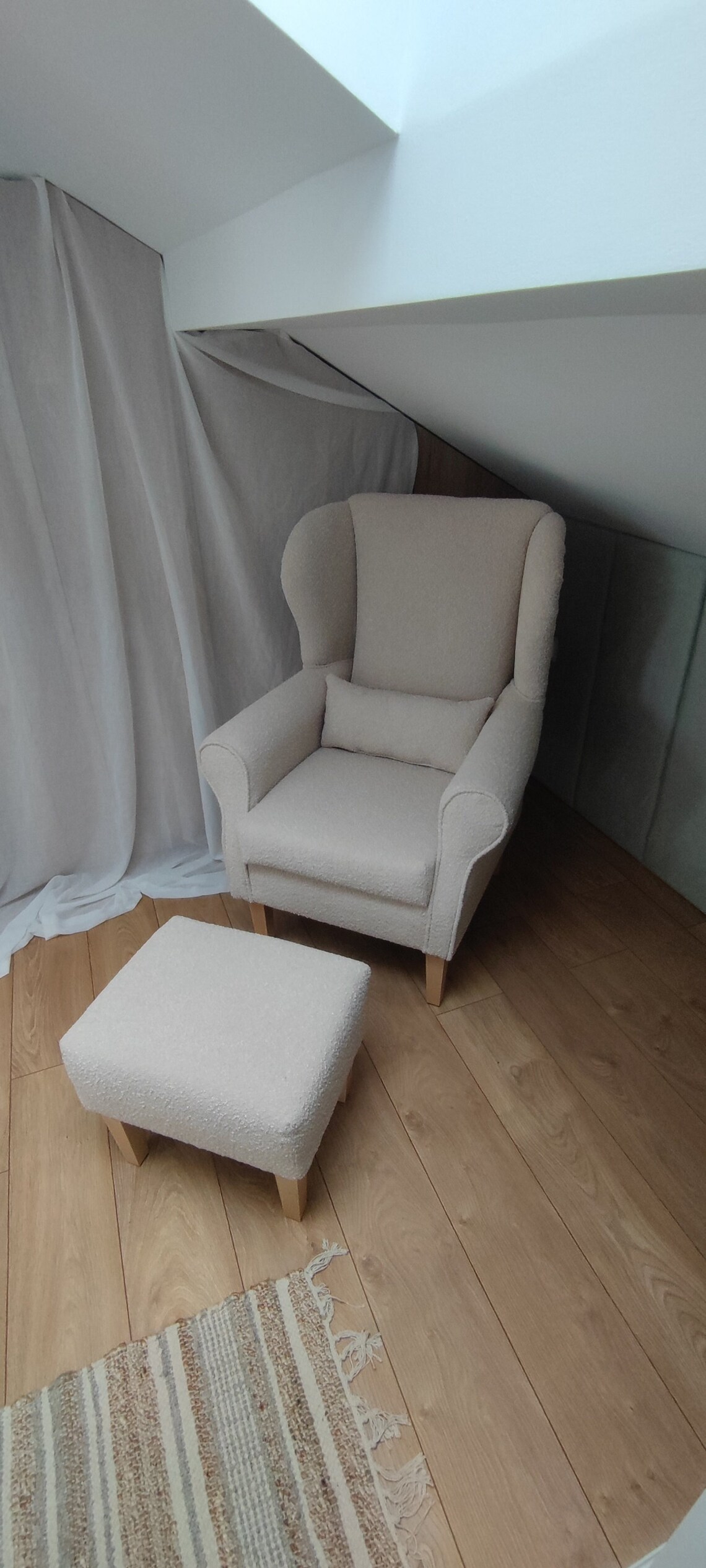 Boucle Wingback Armchair/ Sessel / Ohrensessel Soft Teddy Material ...