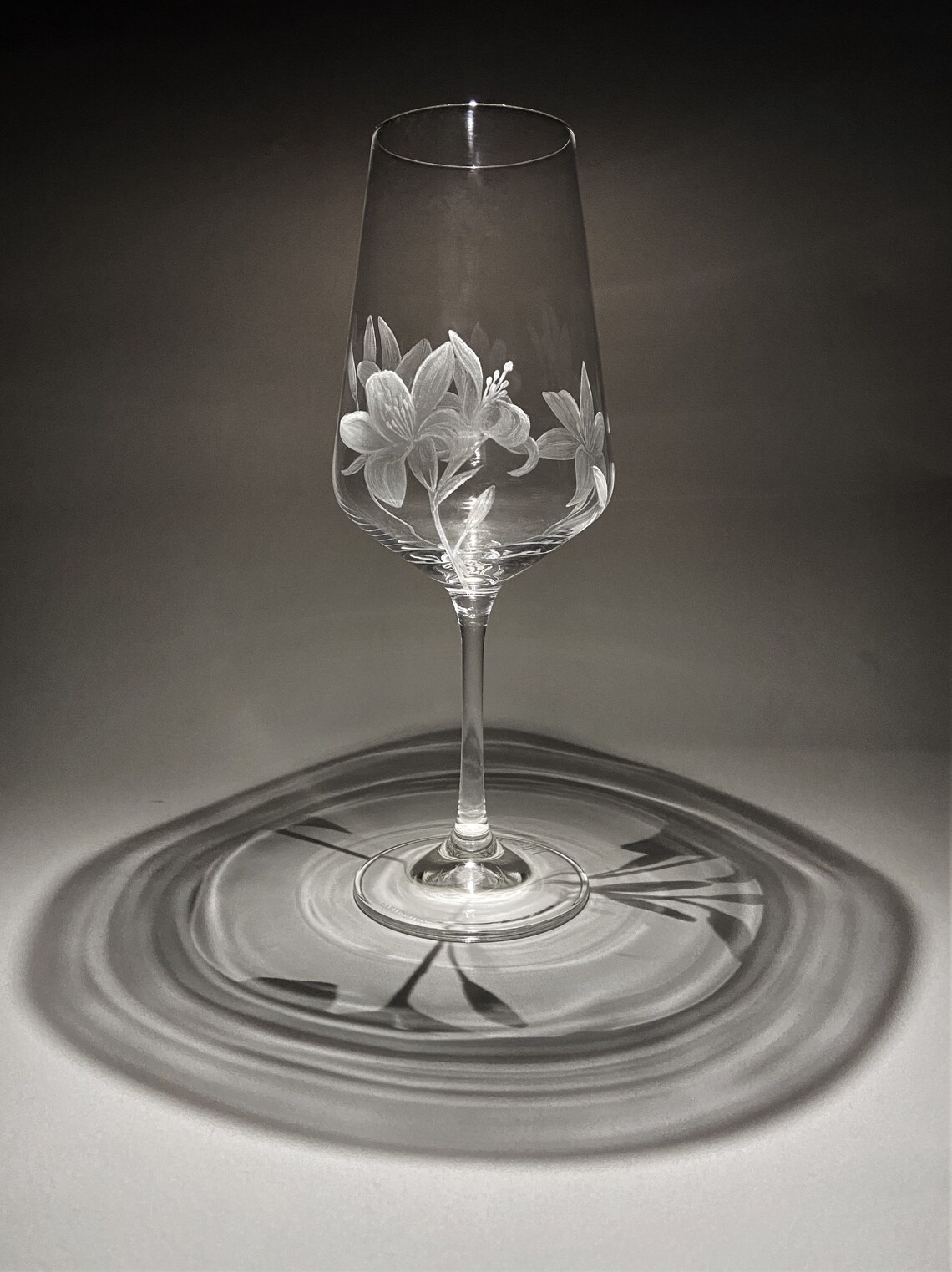Hand Engraved Lily Wine Glasses Lily Glass Lilies Lily - Etsy