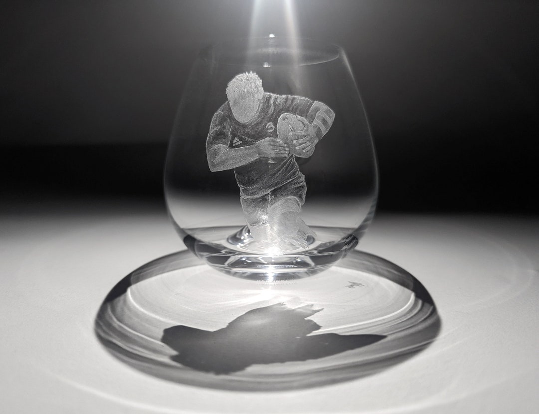 Rugby Whisky Glass - Rugby Tumbler - Hand Engraved Rugby Player- Rugby ...