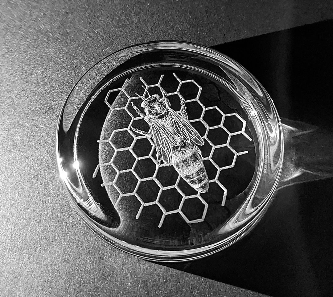 Queen Bee - Bee Paperweight - Honeycomb Paperweight - Engraved Paperweight - Glass Paperweight ...