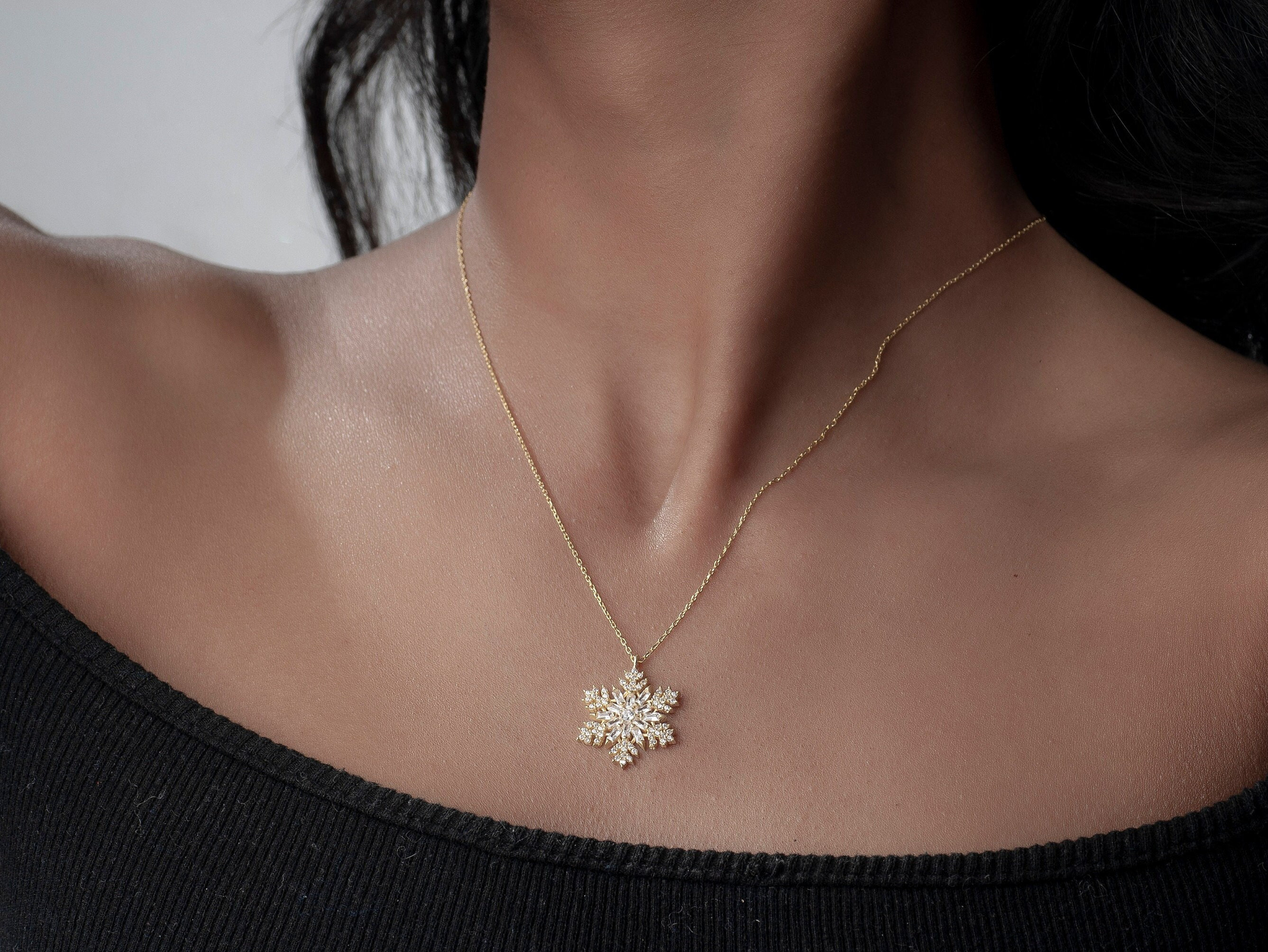 Winter Wonder Jewelry Frosty Flakes Holiday Snowflake Necklace Ice Crystal Pendant Snow Queen Charm Frozen Winter Wedding Accessory Etsy