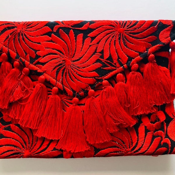 Embroidered Purse - Etsy