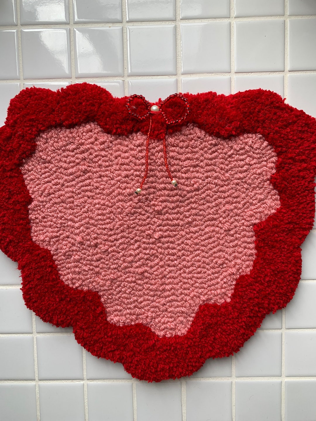 Handmade Tufted Heart Rug, Wall Art, Pink and Red, Tufted Rug - Etsy