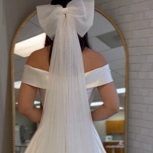 Bridal Bow Wedding Veil, English Net, Cathedral, Single Layer, Rose ...