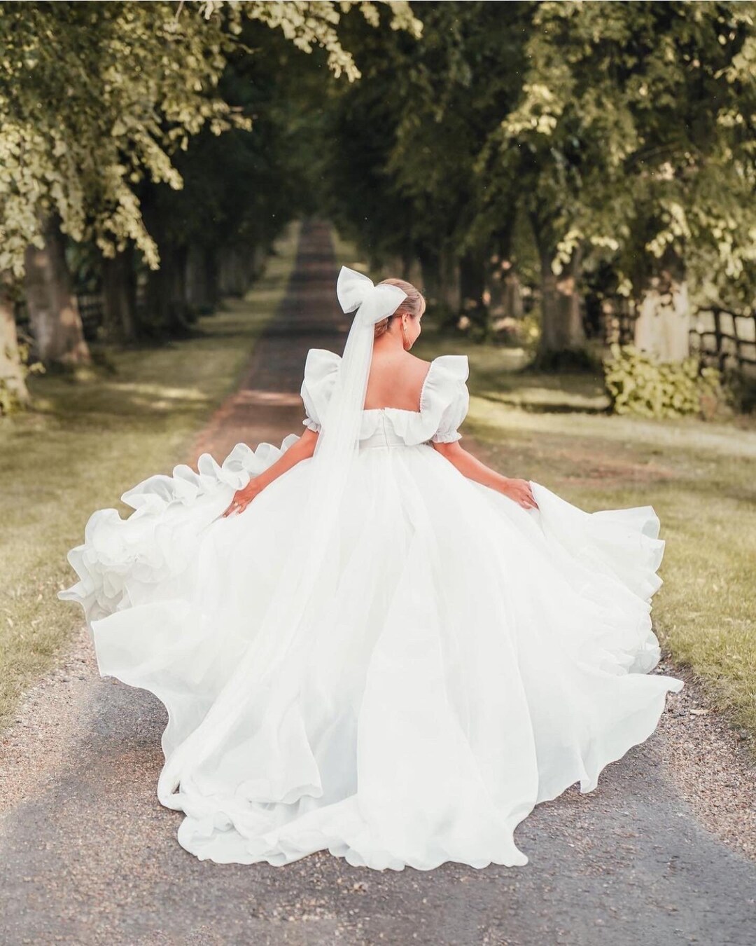 Bridal Bow Wedding Veil, English Net, Cathedral, Single Layer, Rose ...