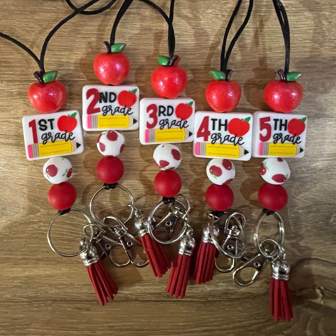 Grade Level Teacher Lanyard // Teacher ID Holder // Teacher ...