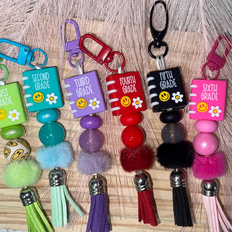 Grade Level Keychain - Etsy
