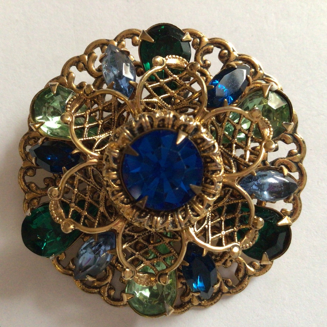 Victorian.1940s Antique Gold tone Pin Measuring 2wide.great Open ...