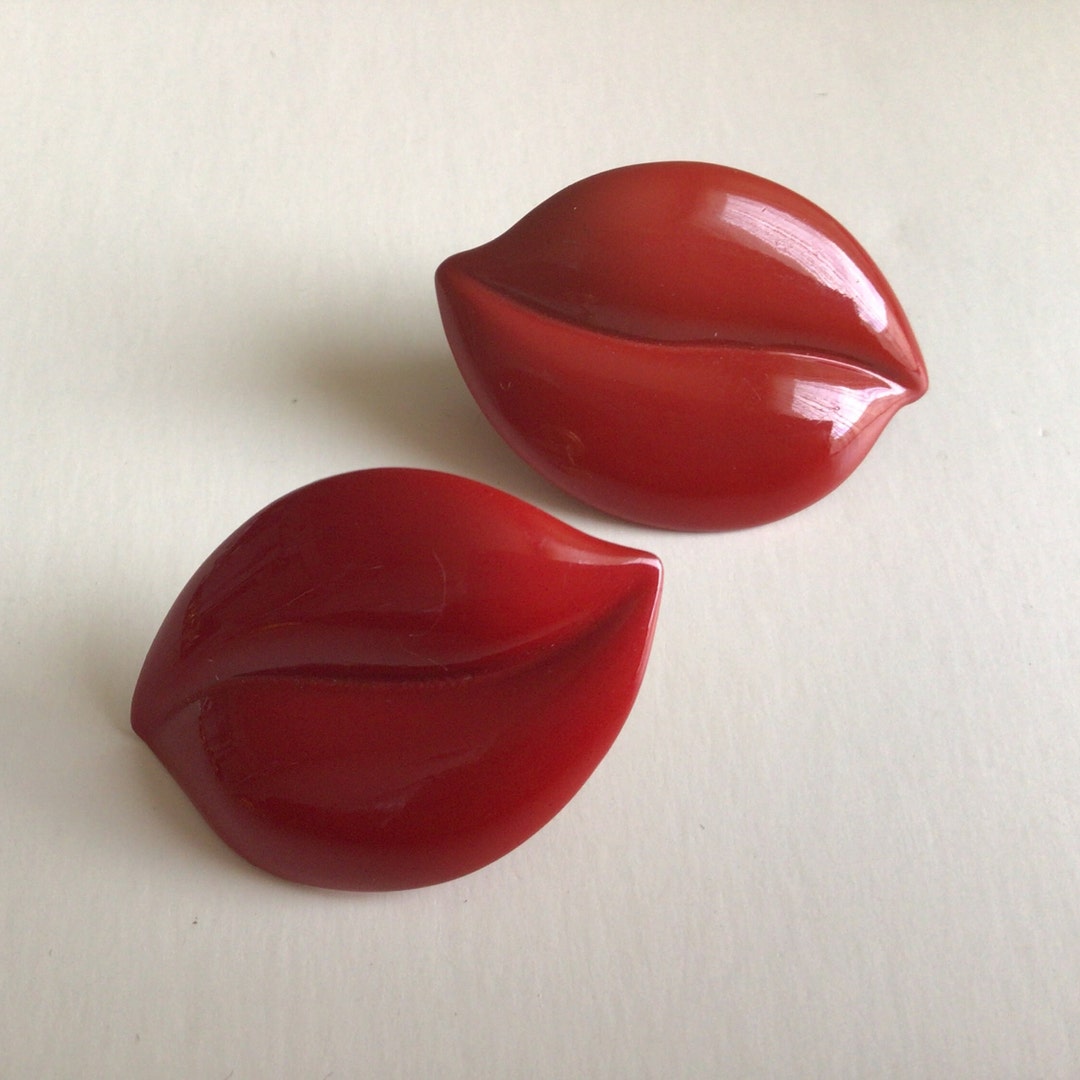 Vintage Napier Enamel Lips Earrings.clip on Earrings.made in - Etsy