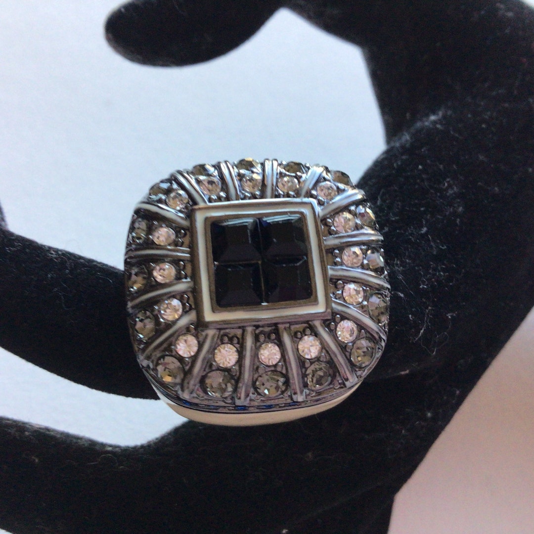 Princess Amanda Borghese Beautiful White Enamel and Square Cut Crystal ...