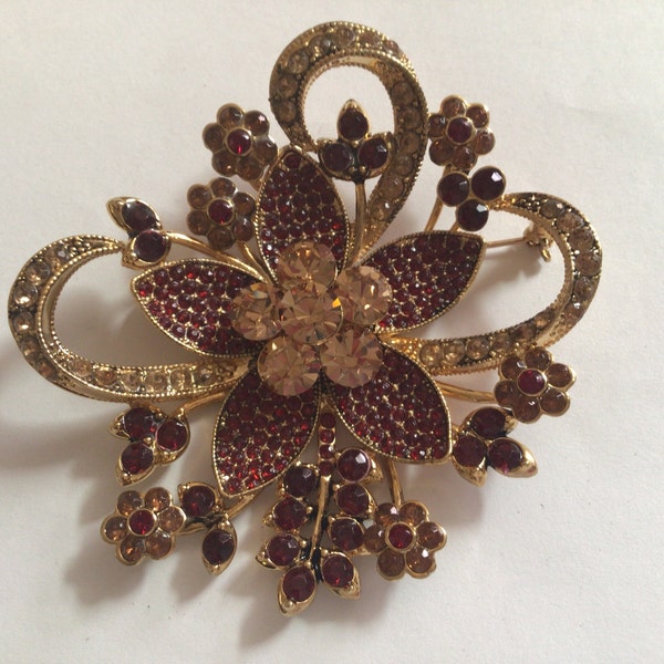 Vintage Avon Brooch - Etsy