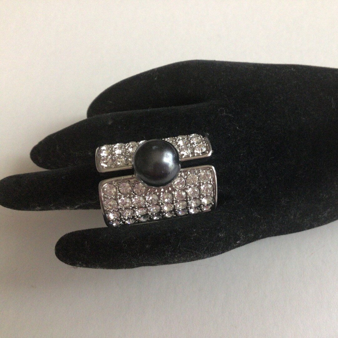 Trina Turk Cocktail Ring.silver Tone Cz.faux Pearl.us Size 6 1/2. - Etsy