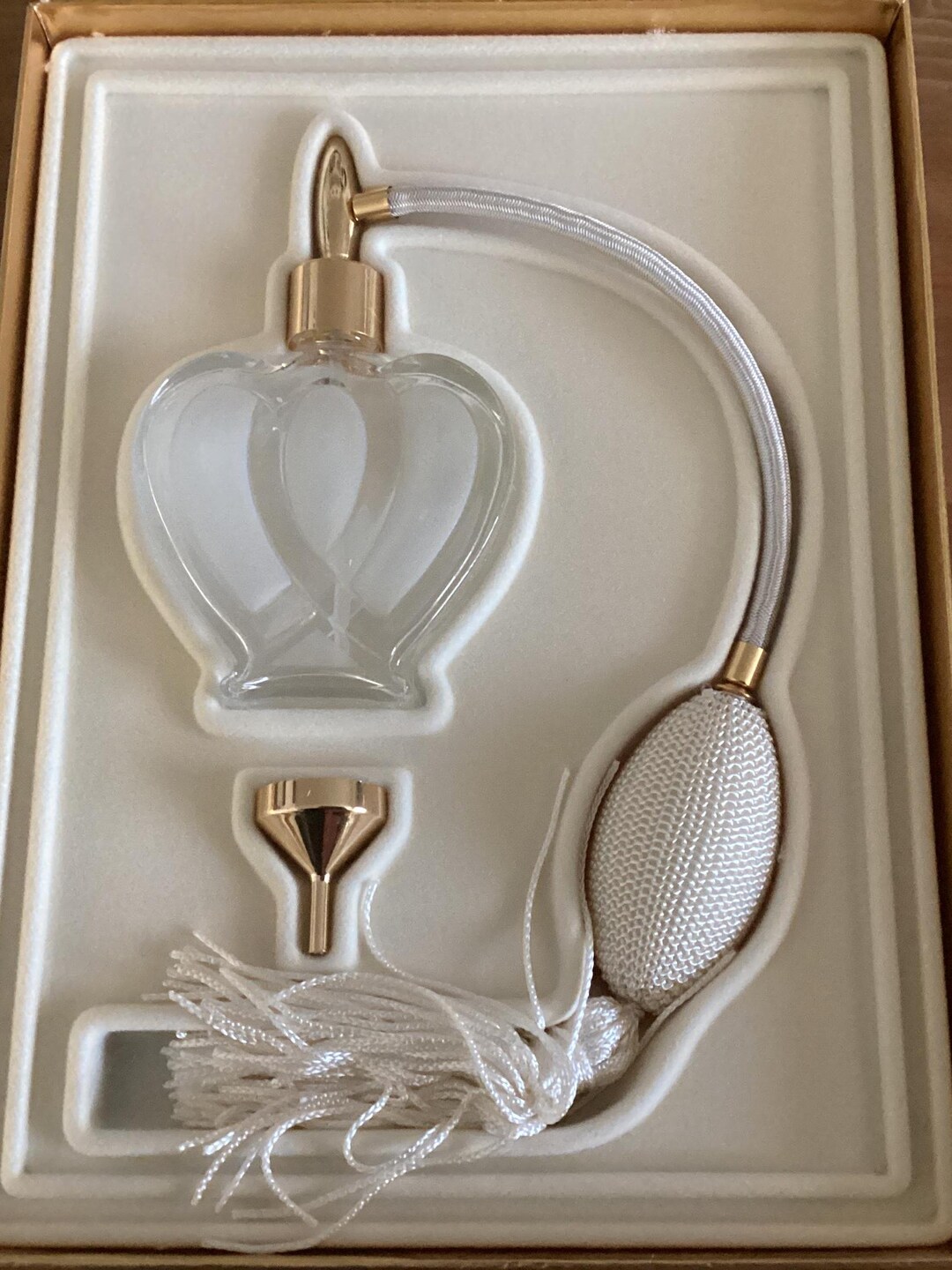 Estée Lauder Refillable Hearts Desires Perfume Spray Bottle Atomizer ...