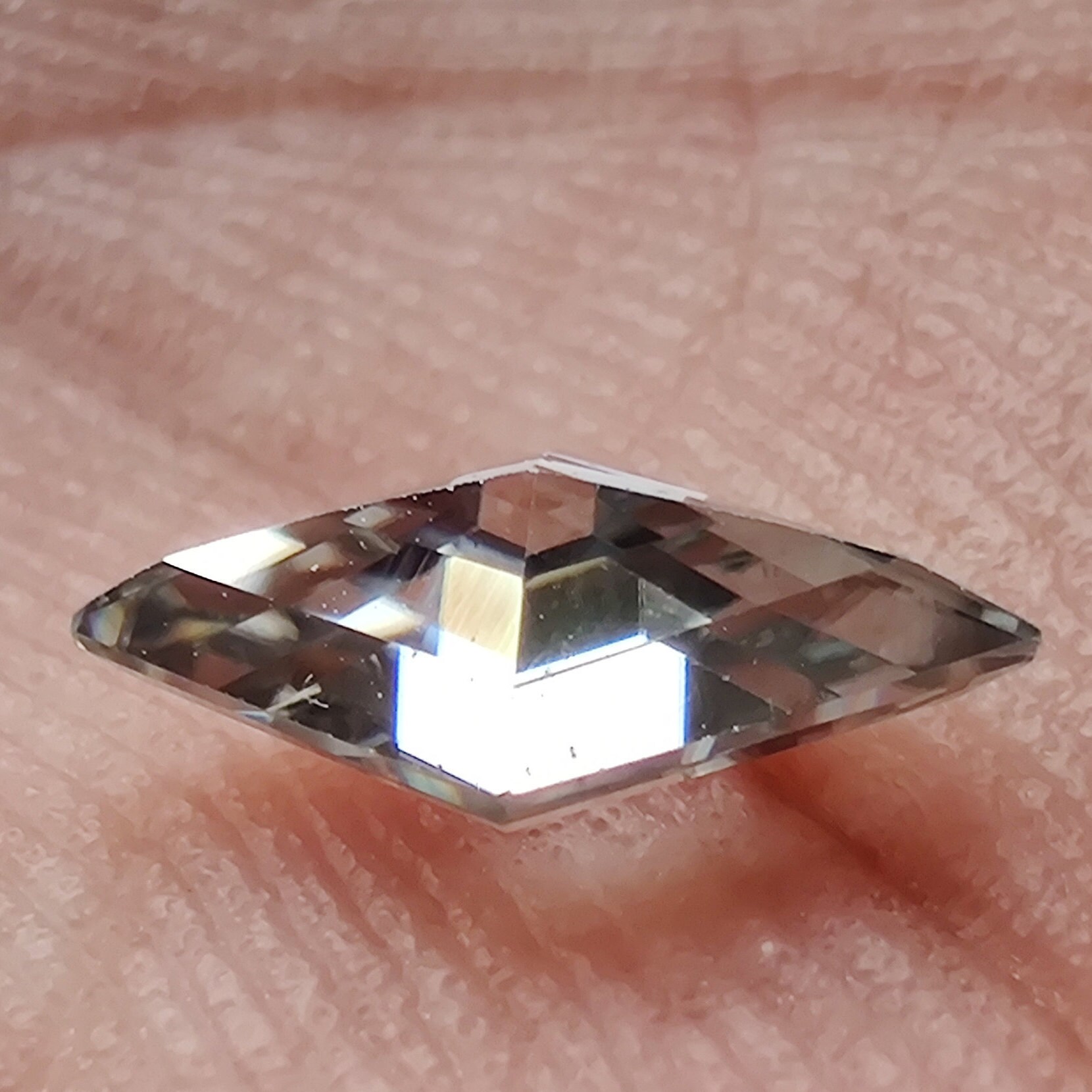 1.00 Ct to 5.00 Ct Gray Color Kite Shape Loose Moissanite - Etsy