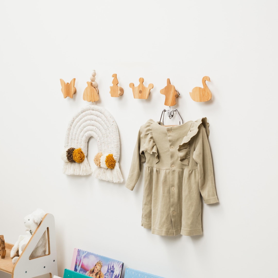 Wooden Animal Wall Hooks for Kids, Woodland Nursery Decor, Wall Mounted ...