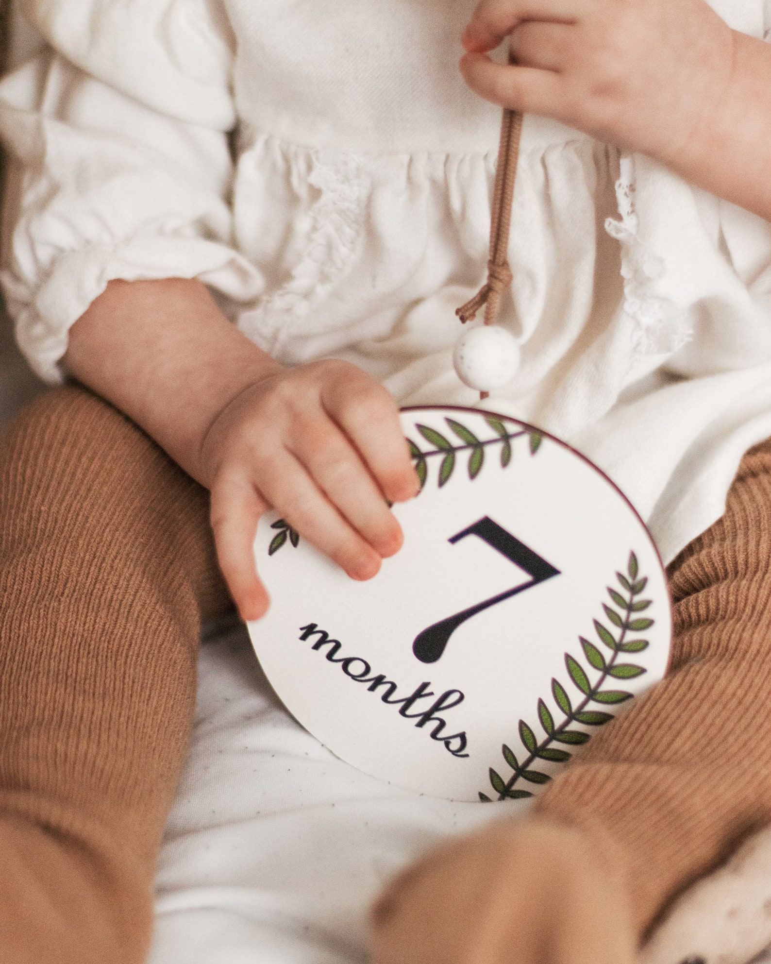 Leaves Baby Milestone Plaques Round Baby Milestones Wooden | Etsy