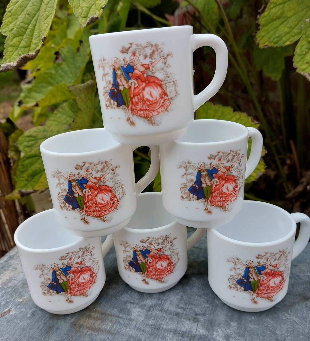 6 ARCOPAL France Vintage 60s Cups: Original Visual in the Garden ...