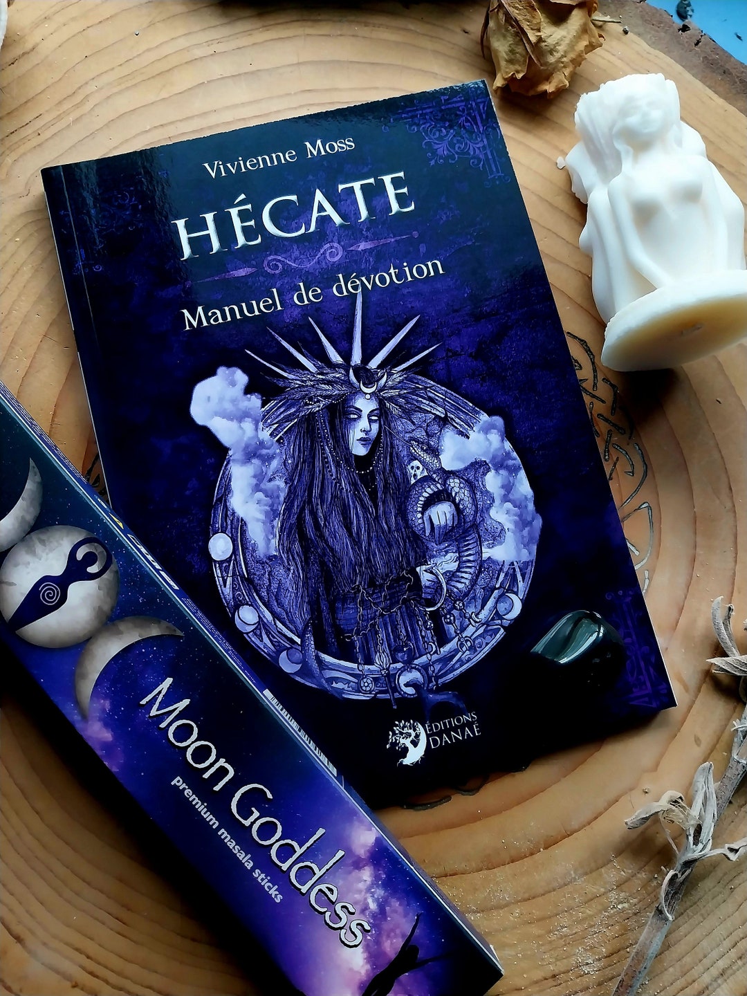 Hecate Kit Fumigation Incense Moon Goddess Incense Obsidian Hecate Book ...
