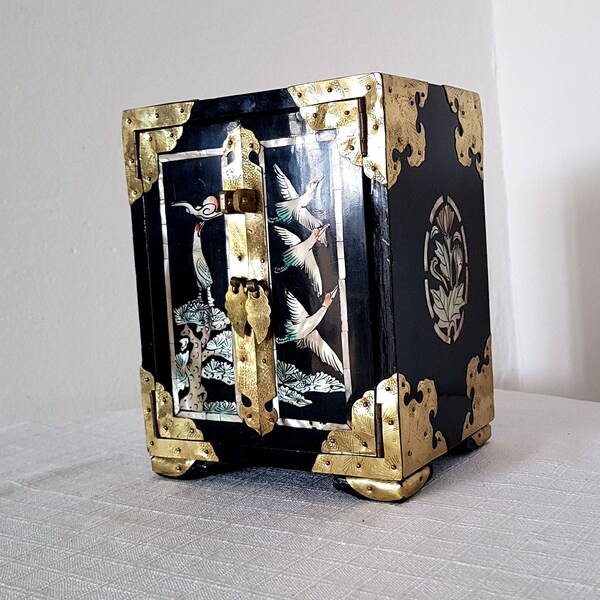 Chinese Jewelry Box - Etsy