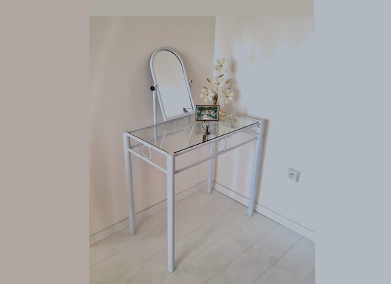 Small glass dressing table store