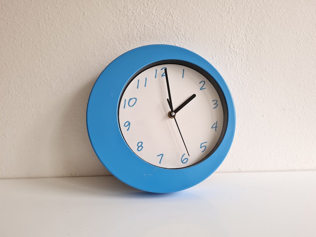 Vintage Pop Art Memphis Milano Style Wall Clock - Etsy