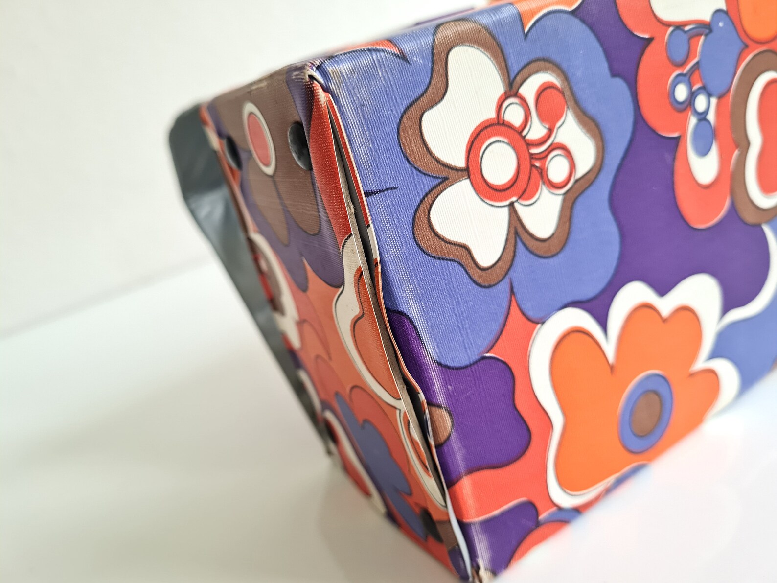 Vintage Small Retro Oilcloth Suitcase in Flower Printed Vanity Case ...