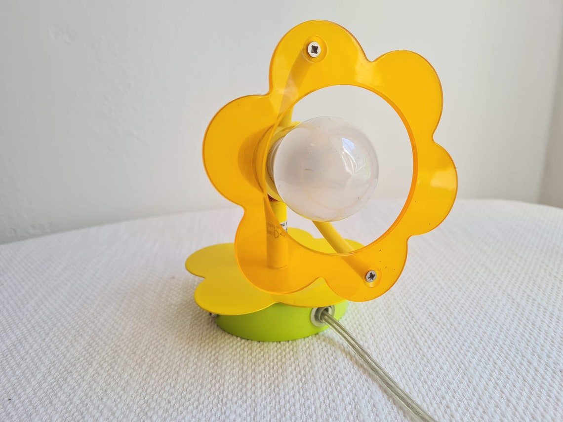 Vintage Y2K Wall Lamp Flower. Metal/plastic Multi-colored Lamp - Etsy