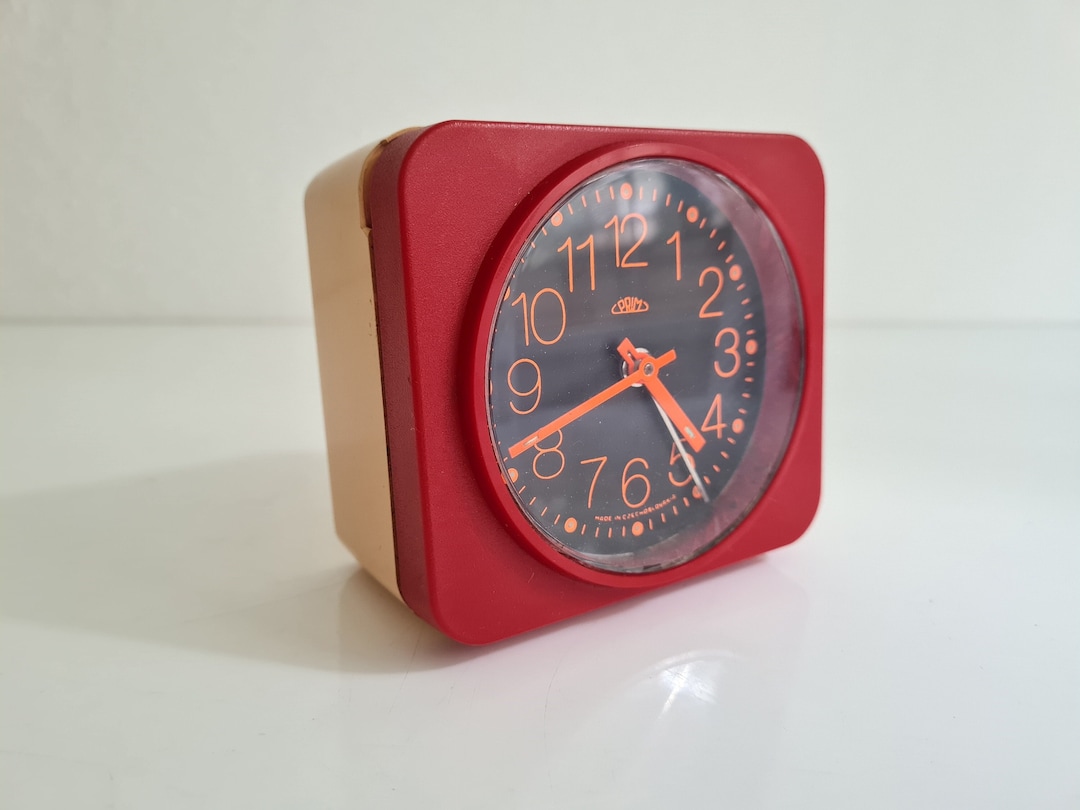 Vintage Space Age Mechanical Alarm Clock PRIM Czechoslovakia 70s - Etsy