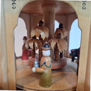 Vintage Big German Pyramid Handmade Wooden Figurines 5 Floors 67 Cm ...