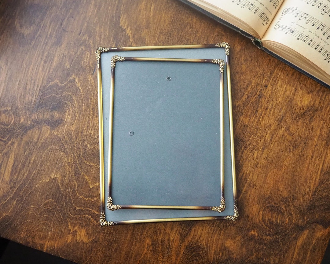 Set of Two Vintage Photo Frames Set of Two Matching Vintage Frames ...