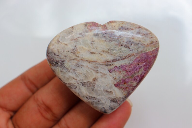 Matrix Ruby Heartstone, Natural Matrix Ruby Heart, Matrix Ruby Palm ...