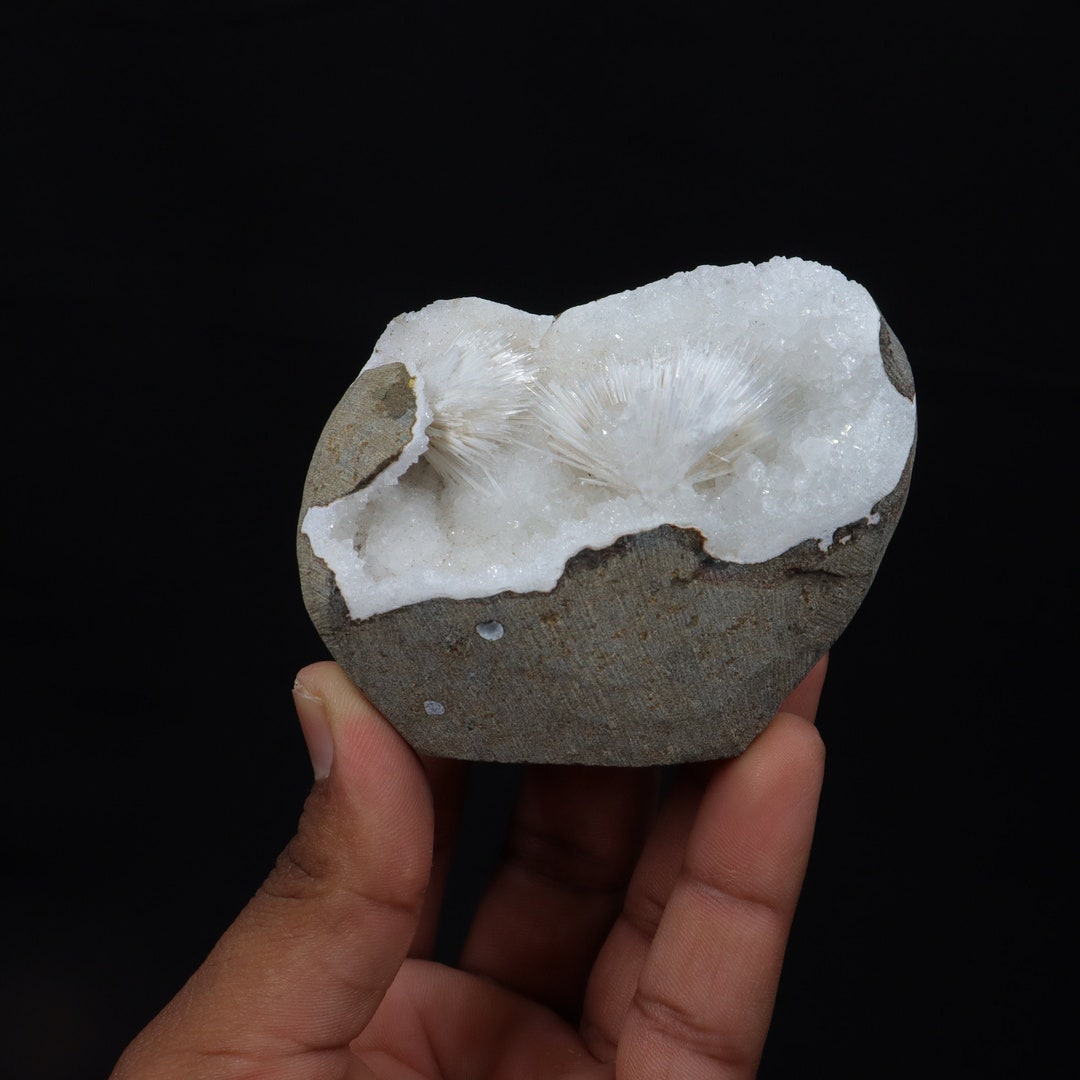 Scolecite Spray Inside Quartz Geode, Natural Scolecite Geode, Quartz ...