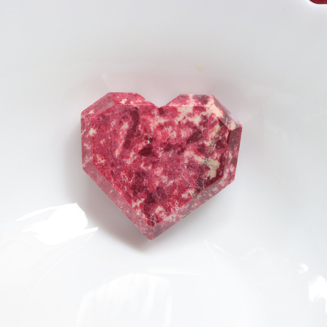 Rare Pink Thulite Faceted Heartstone, Natural Thulite Stone From Norway ...