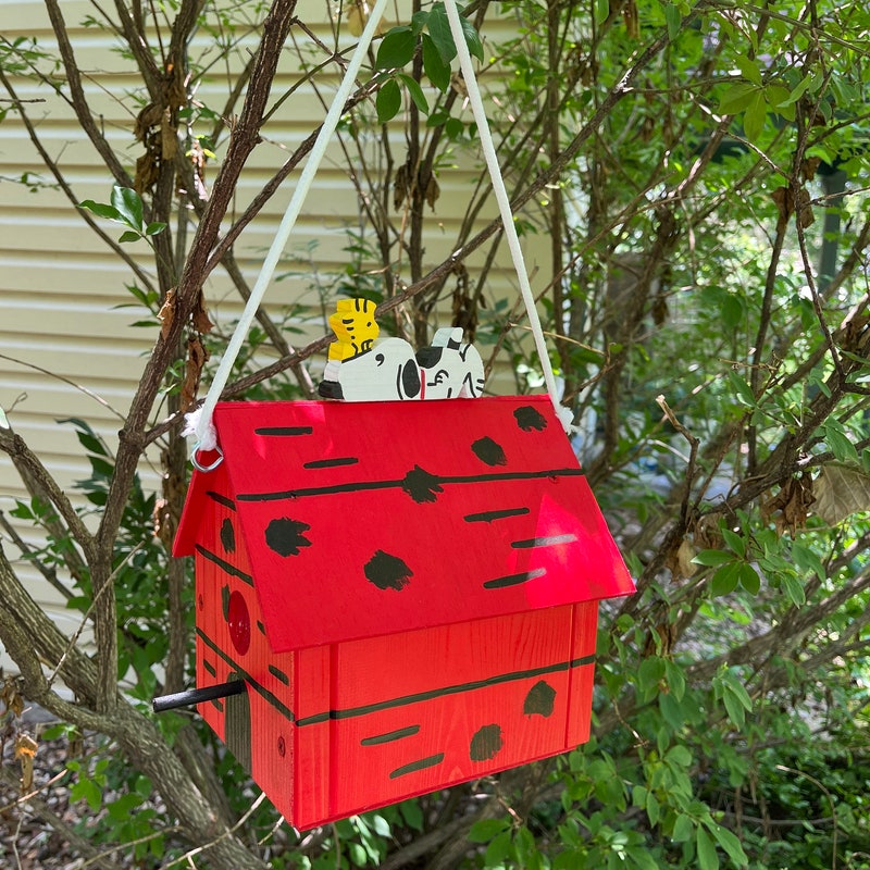 Snoopy Birdhouse - Etsy