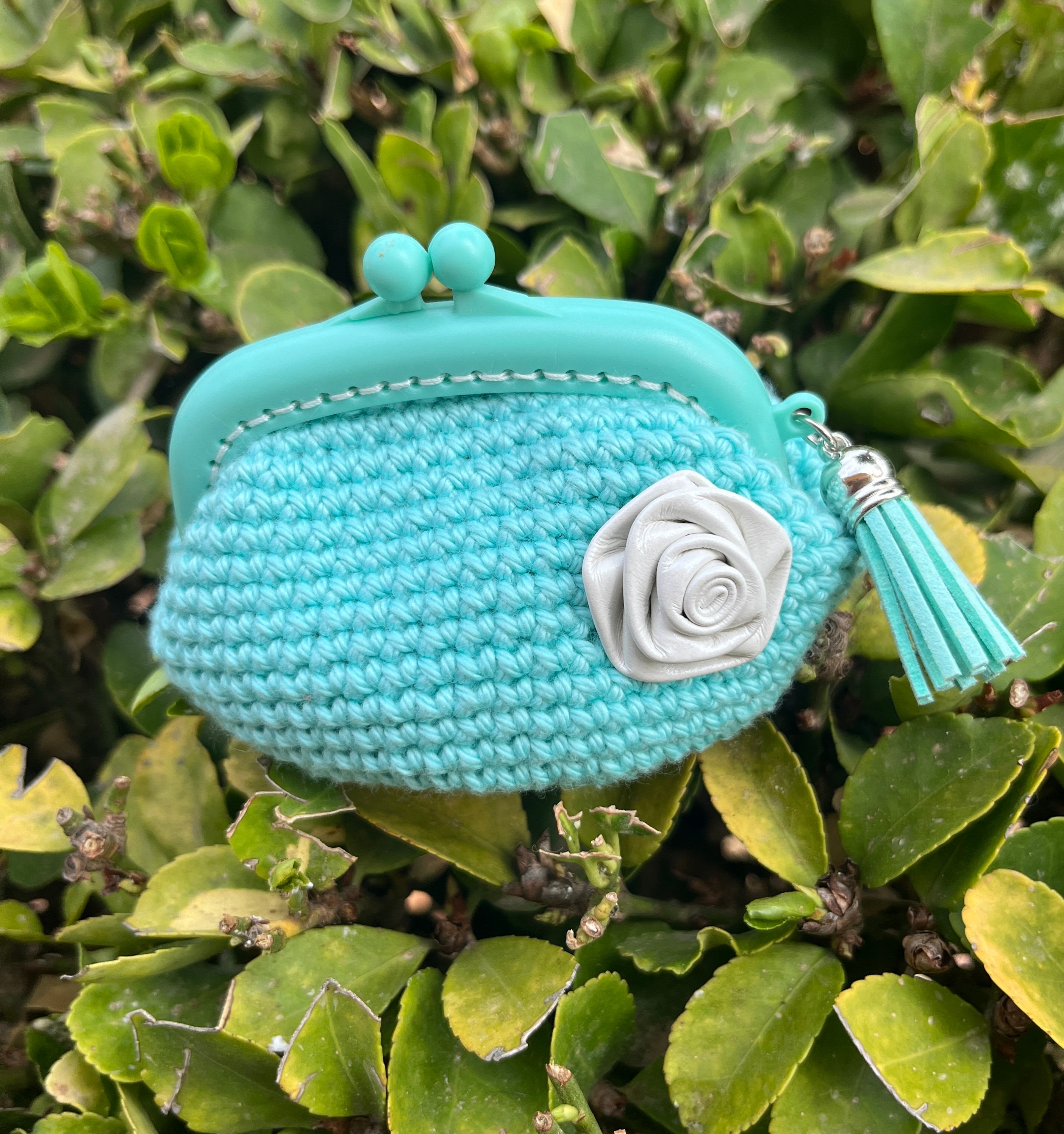 Crochet Coin Purse With Resin Clasp | Kiss Lock Closure | Handmade - Etsy