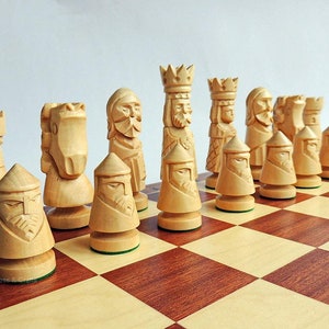 Amazing Castle Deluxe 60 Cm Wooden Chess Set Professional Inlaid Chess ...