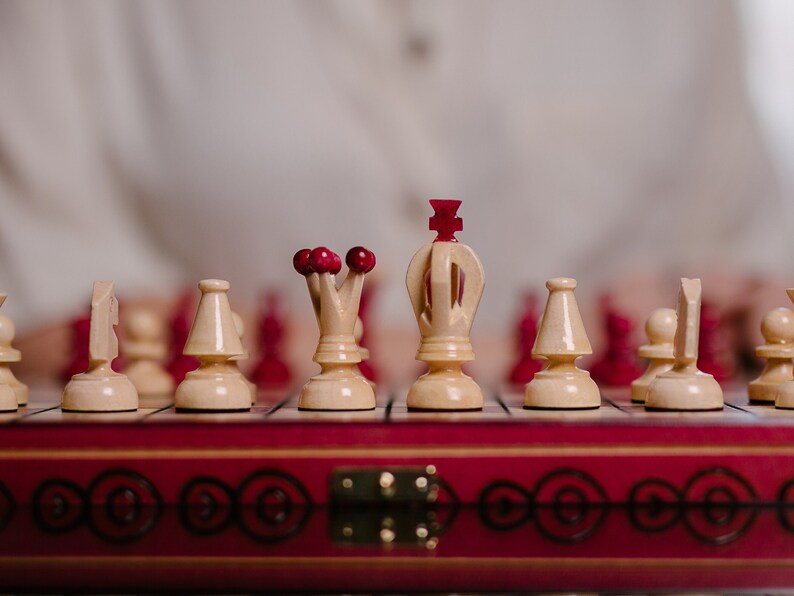 Lovely Cherry RED KINGDOM 2in1 Set Of: Chess & Drafts Checkers 35cm ...