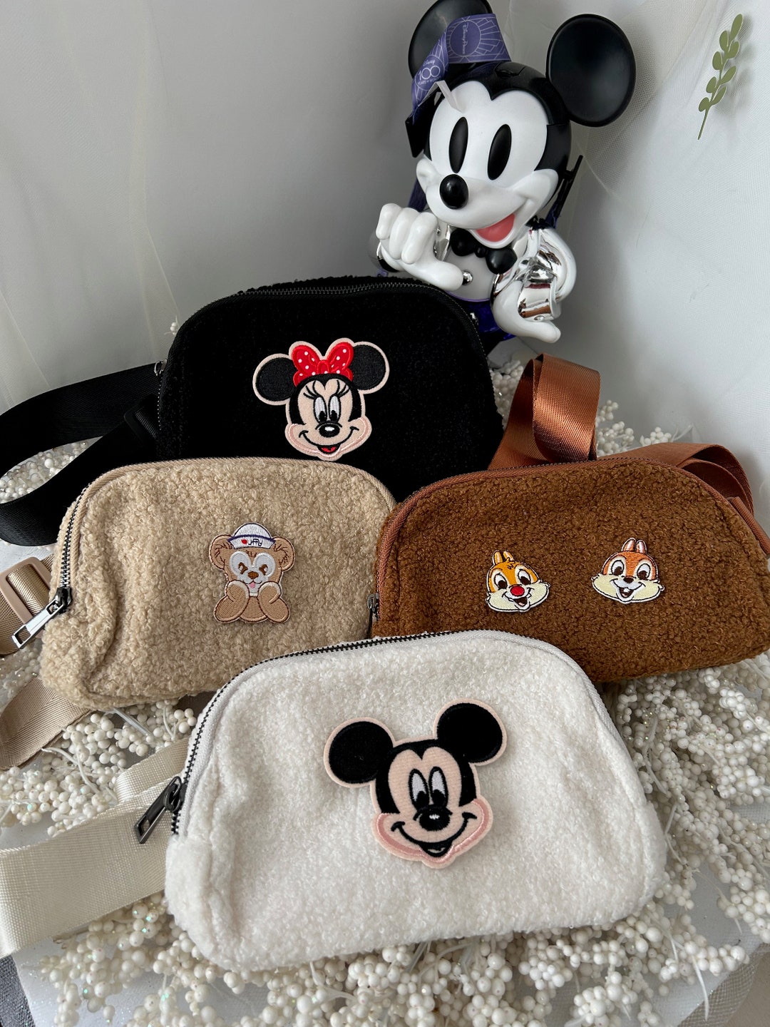 Sherpa Disney Fanny Pack for Adults, Black Fuzzy Minnie Belt Bag for ...