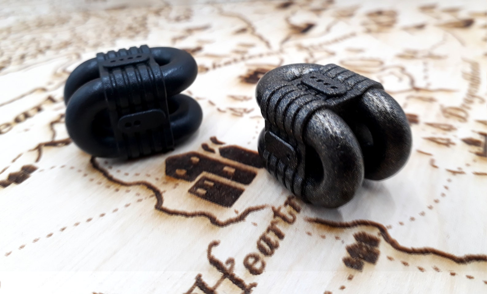 D4 | Prisoner's Lock Dice | Dungeons and Dragons | DND Dice | Role ...