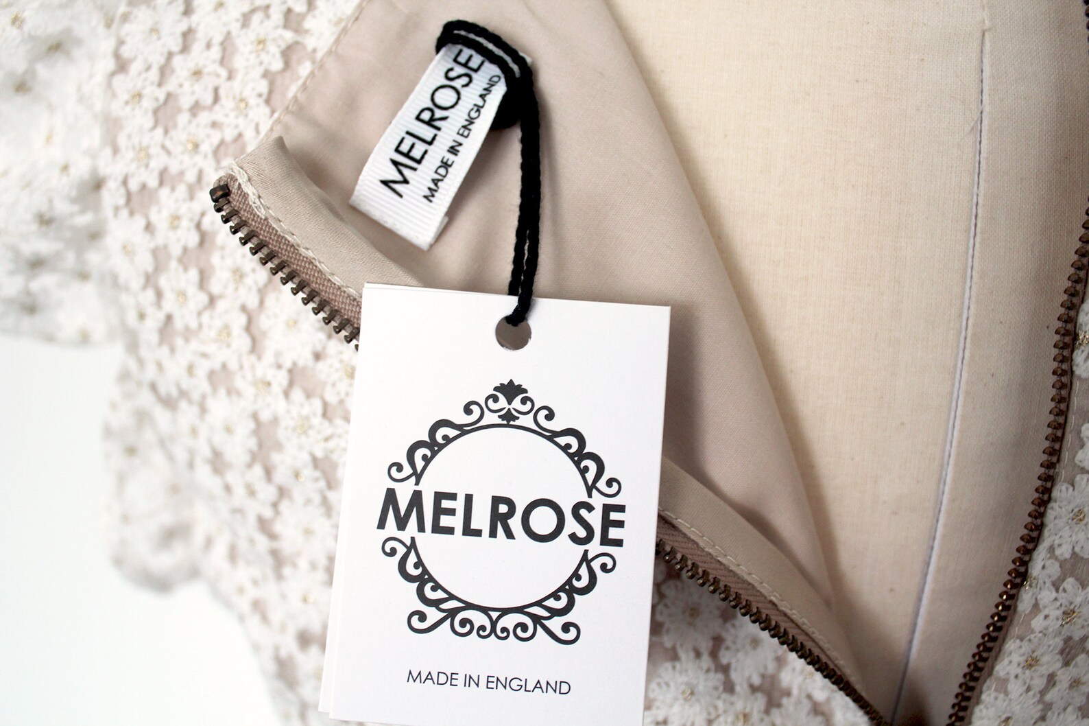 Melrose England Ethically Made in England Daisy Lace | Etsy