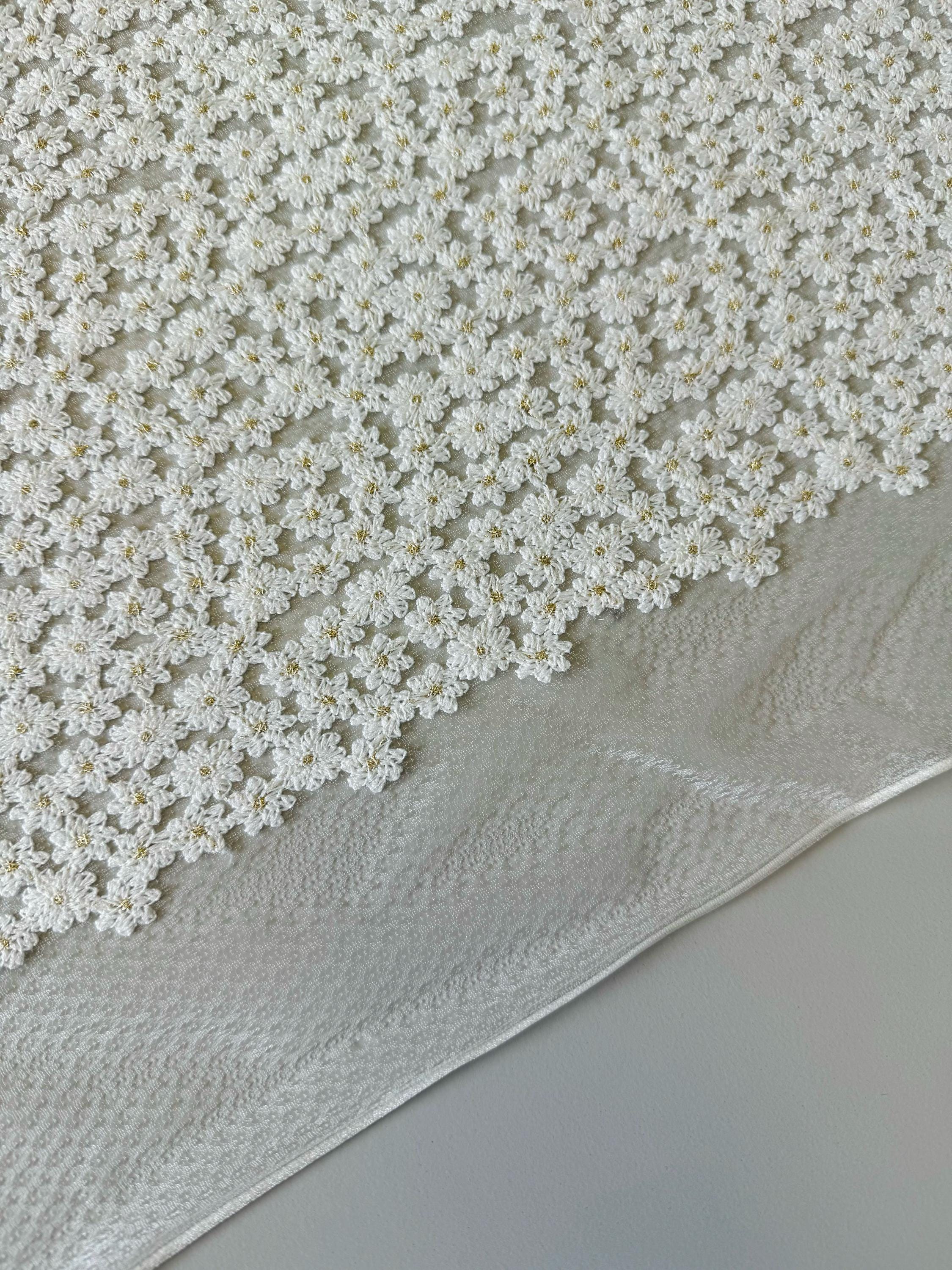 White Daisy Fabric Lace Fabric High Quality Fabric by the Metre - Etsy