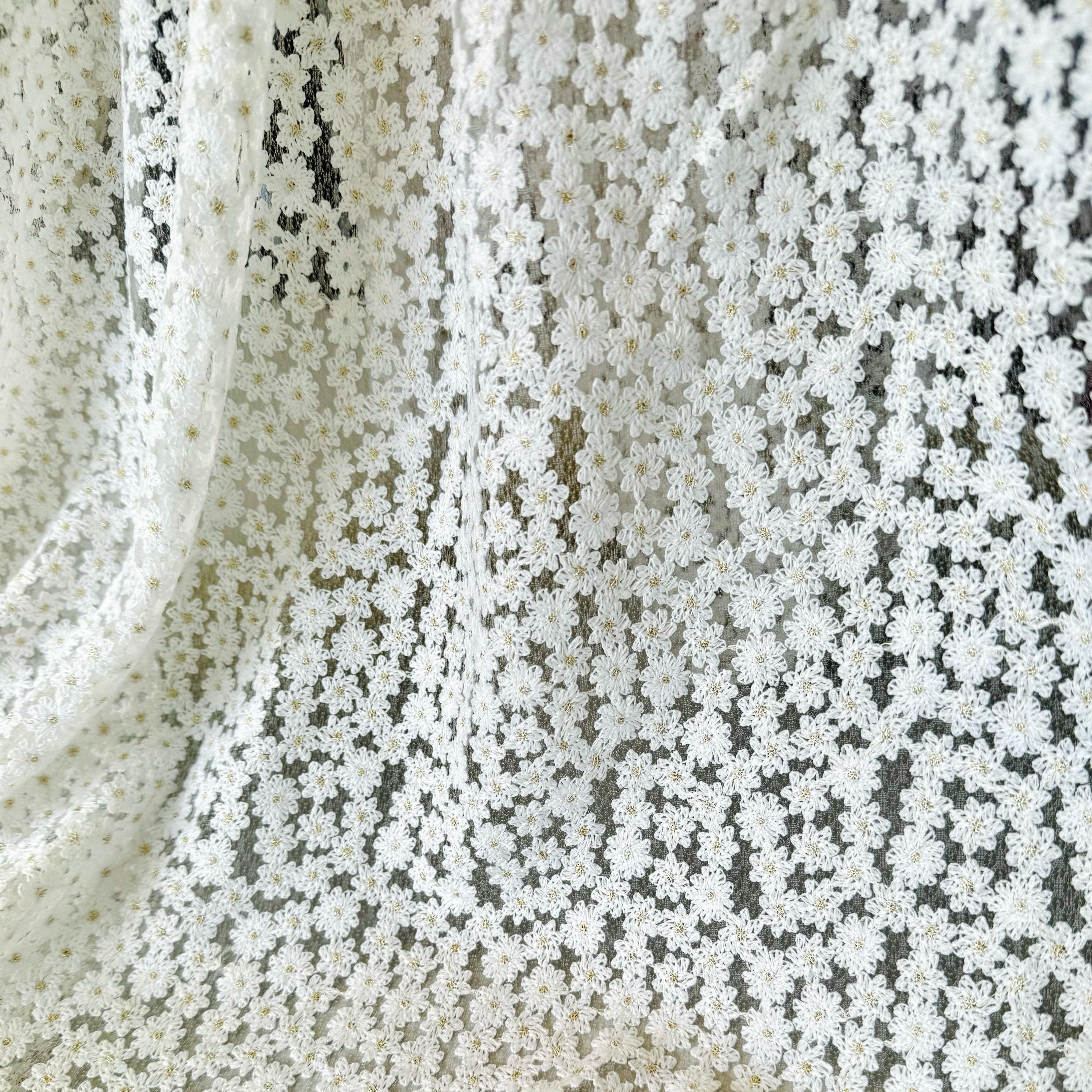 White Daisy Fabric Lace Fabric High Quality Fabric by the Metre - Etsy