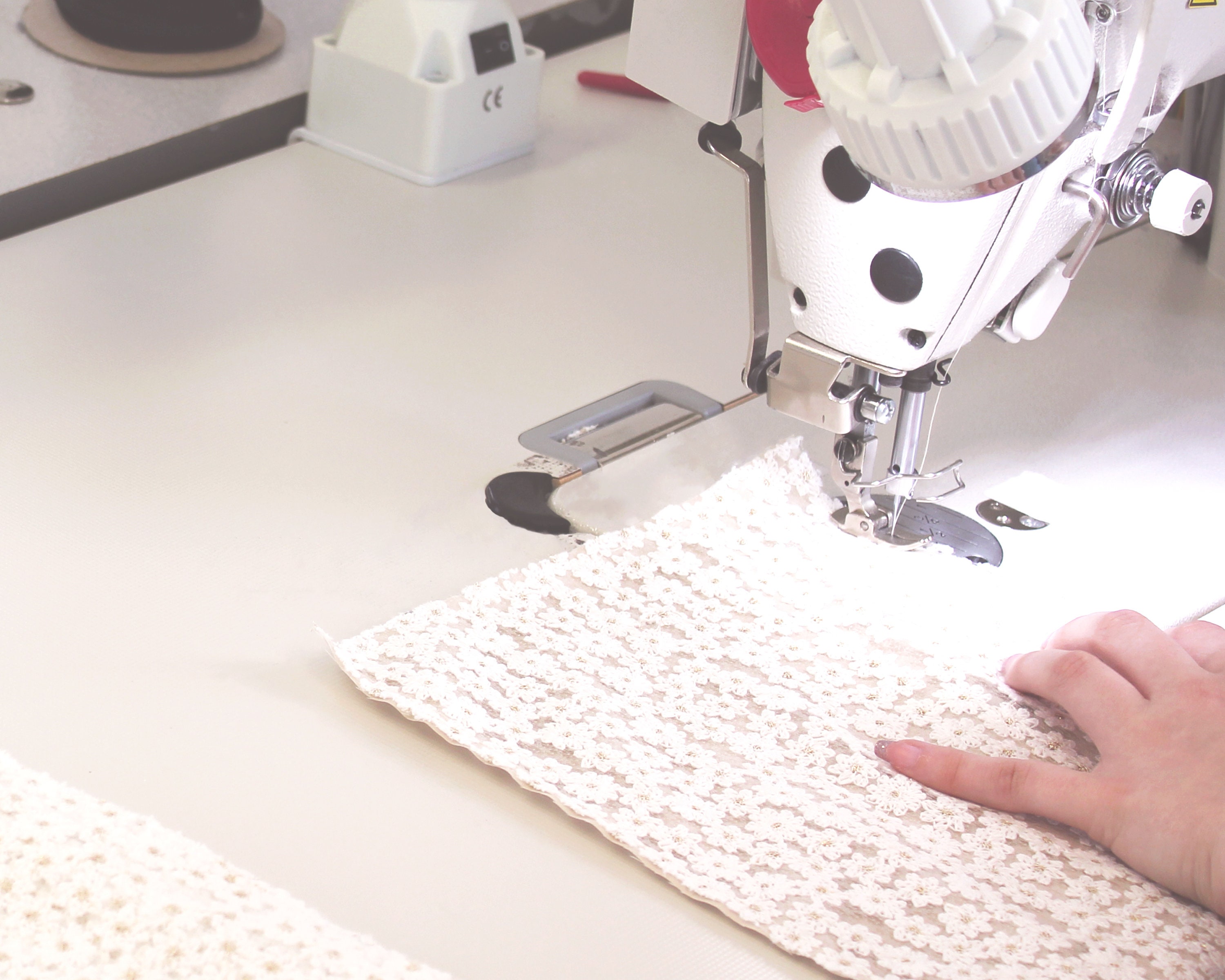 Melrose England Ethically Made in England Daisy Lace | Etsy