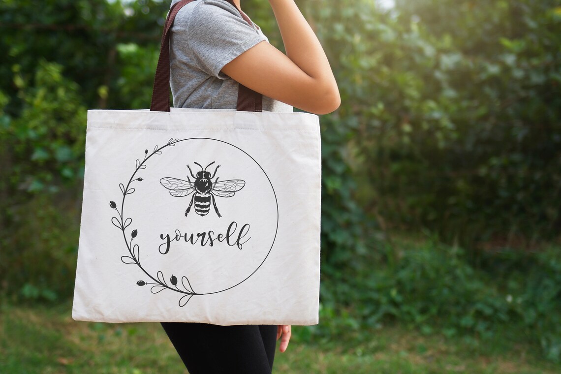 Bee Wreath SVG Bees SVG Bundle Bee Line Art Bee Kind Bee | Etsy